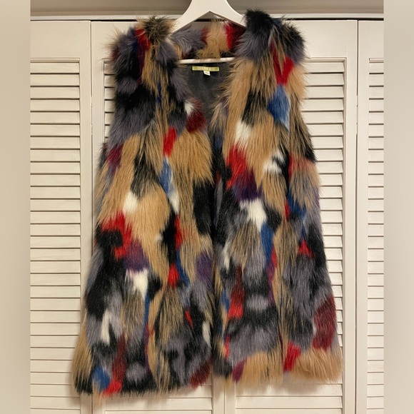 Gianni Bini | Jackets & Coats | Gianni Bini Faux Fur Vest Blue Red ...